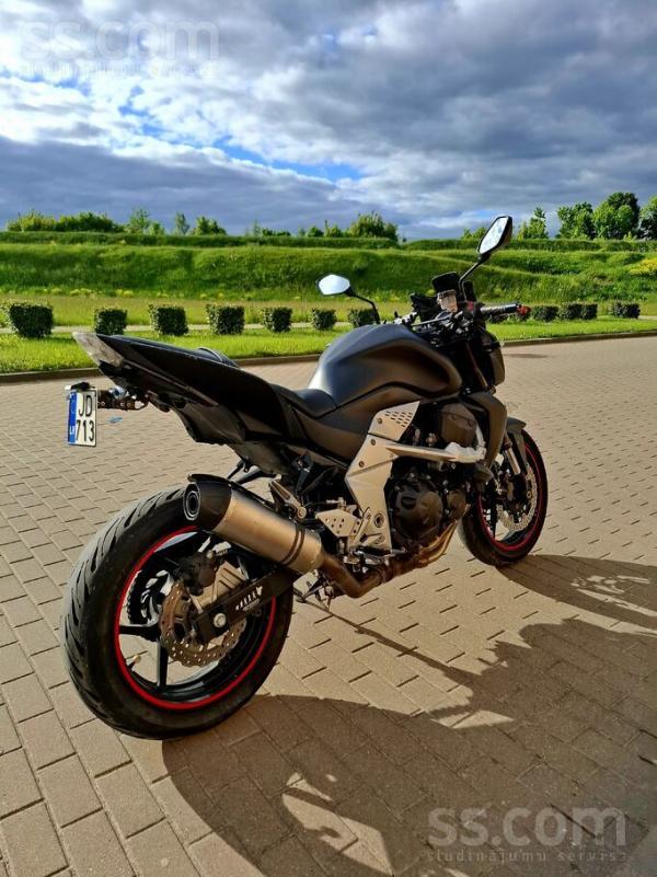 Kawasaki Z750 2009 Daugavpils, ar dzinēja tilpumu 0.75 L un nobraukumu 0 tūkst. km par 3350 €, foto 1 vietnē AUTOMOTO.COM.LV
