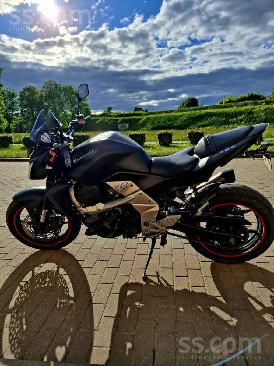 Kawasaki Z750 2009 in Daugavpils, with an engine capacity of 0.75 L and mileage of 0 thousand km for 3350 €, photo 3 on AUTOMOTO.COM.LV