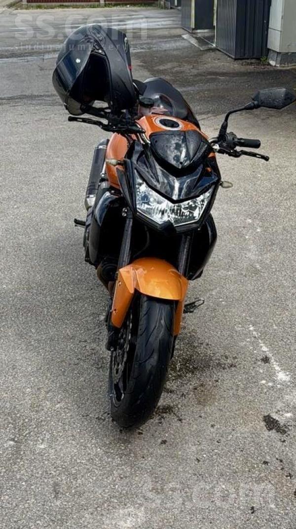 Kawasaki Z750 2010 in Liepaja, with an engine capacity of 0.75 L and mileage of 0 thousand km for 3400 €, photo 4 on AUTOMOTO.COM.LV