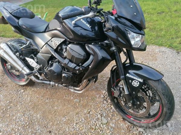 Kawasaki Z750 2013 in Saldus, with an engine capacity of 0.75 L and mileage of 0 thousand km for 3350 €, photo 7 on AUTOMOTO.COM.LV