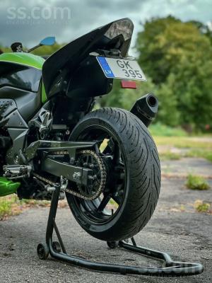Kawasaki Z750 2013 Ventspils, ar dzinēja tilpumu 0.75 L un nobraukumu 0 tūkst. km par 5000 €, foto 6 vietnē AUTOMOTO.COM.LV