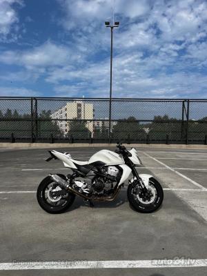 Balts Kawasaki Z750 2007 Tallina, ar dzinēja tilpumu 0.75 L un nobraukumu 51 tūkst. km par 4377 €, foto  vietnē AUTOMOTO.COM.LV