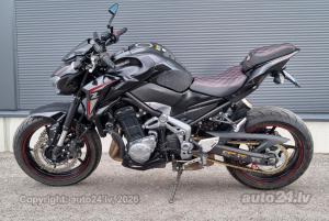 Black Kawasaki Z900 2018 in Tartu, with an engine capacity of 0.95 L and mileage of 37 thousand km for 7100 €, photo 7 on AUTOMOTO.COM.LV