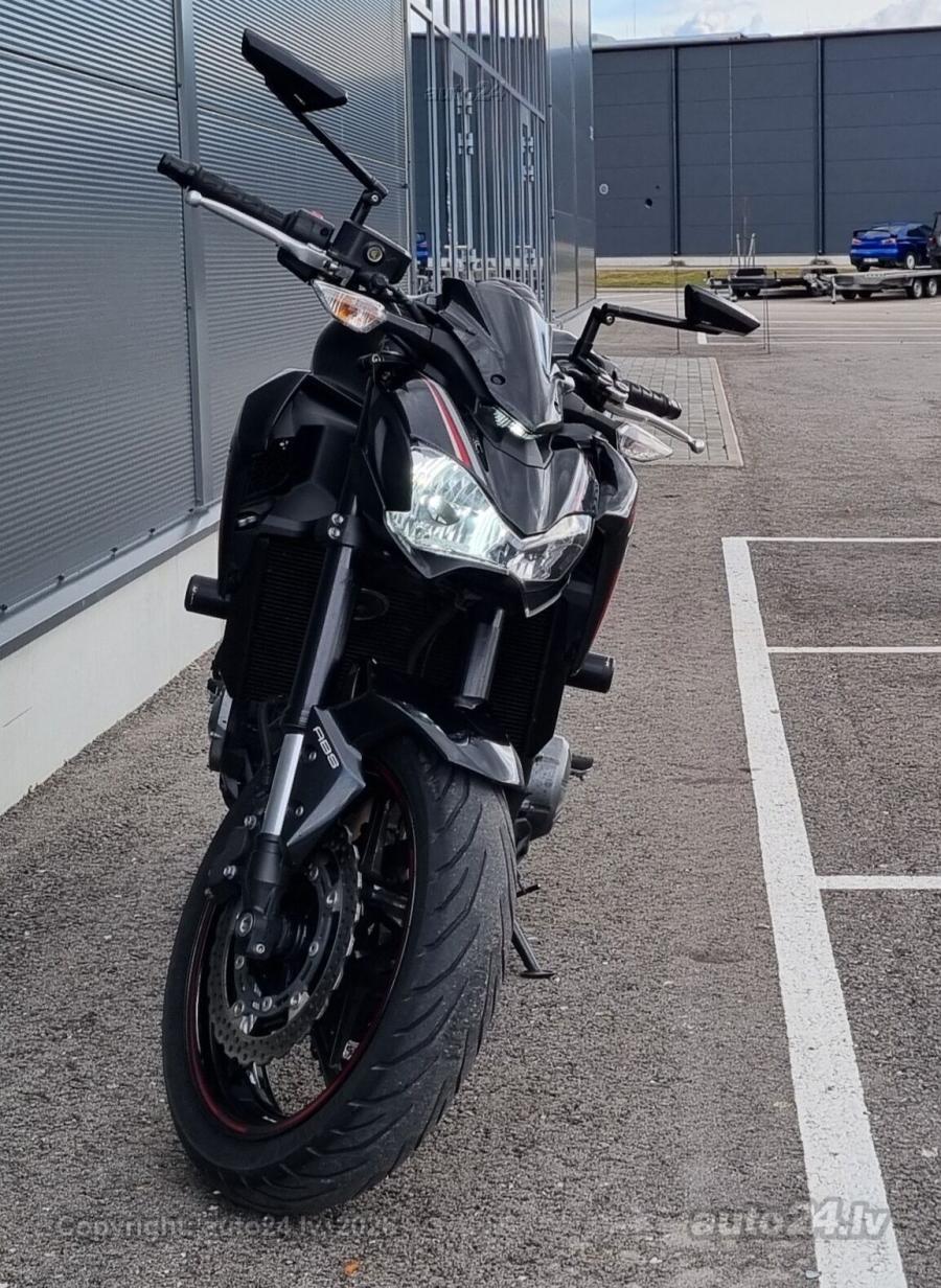 Black Kawasaki Z900 2018 in Tartu, with an engine capacity of 0.95 L and mileage of 37 thousand km for 7100 €, photo 8 on AUTOMOTO.COM.LV