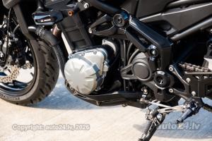 Black Kawasaki Z900 2018 in Tartu, with an engine capacity of 0.95 L and mileage of 33 thousand km for 4999 €, photo 10 on AUTOMOTO.COM.LV