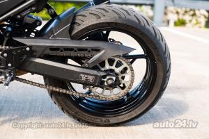 Black Kawasaki Z900 2018 in Tartu, with an engine capacity of 0.95 L and mileage of 33 thousand km for 4999 €, photo 14 on AUTOMOTO.COM.LV