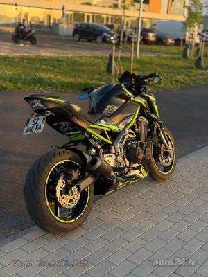 Black Kawasaki Z900 2018 in Parnu, with an engine capacity of 0.95 L and mileage of 18 thousand km for 5890 €, photo 5 on AUTOMOTO.COM.LV