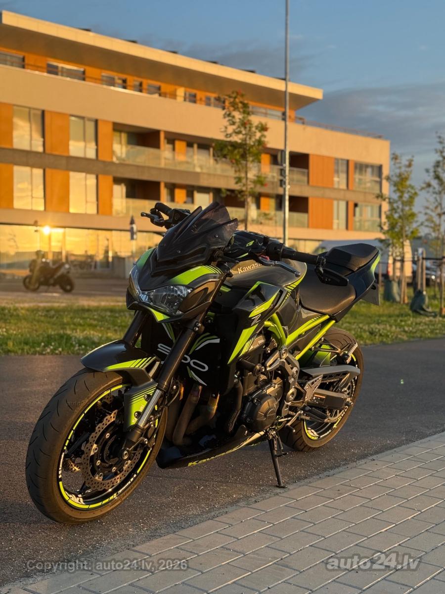 Black Kawasaki Z900 2018 in Parnu, with an engine capacity of 0.95 L and mileage of 18 thousand km for 5890 €, photo 7 on AUTOMOTO.COM.LV
