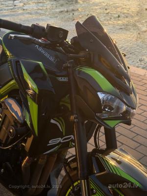 Black Kawasaki Z900 2018 in Parnu, with an engine capacity of 0.95 L and mileage of 18 thousand km for 5890 €, photo 15 on AUTOMOTO.COM.LV