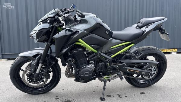 Melns Kawasaki Z900 2018 Tauragė, ar dzinēja tilpumu 0.95 L un nobraukumu 38 tūkst. km par 5600 €, foto 1 vietnē AUTOMOTO.COM.LV