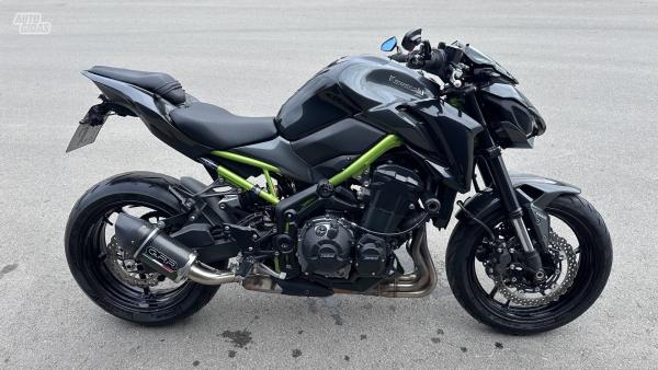Melns Kawasaki Z900 2018 Tauragė, ar dzinēja tilpumu 0.95 L un nobraukumu 38 tūkst. km par 5600 €, foto 4 vietnē AUTOMOTO.COM.LV