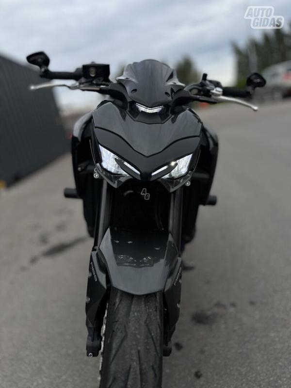 Melns Kawasaki Z900 2018 Tauragė, ar dzinēja tilpumu 0.95 L un nobraukumu 38 tūkst. km par 5600 €, foto 9 vietnē AUTOMOTO.COM.LV