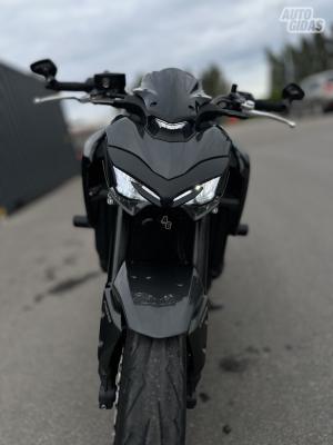 Melns Kawasaki Z900 2018 Tauragė, ar dzinēja tilpumu 0.95 L un nobraukumu 38 tūkst. km par 5600 €, foto 9 vietnē AUTOMOTO.COM.LV