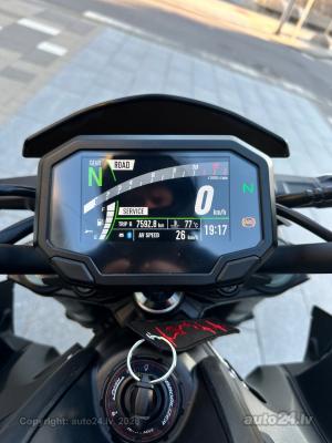 Черный Кавасаки Z900 2020 в Таллин, объемом двигателя 0.95 л и пробегом 9 тыс. км за 7000 €, фото 6 на AUTOMOTO.COM.LV