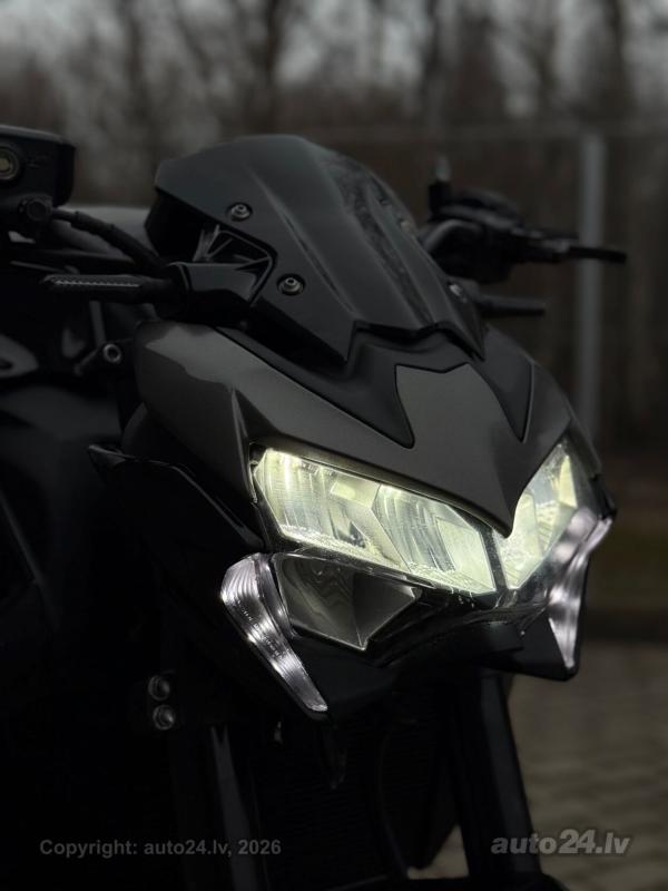 Black Kawasaki Z900 2020 in Parnu, with an engine capacity of 0.80 L and mileage of 25 thousand km for 6490 €, photo 11 on AUTOMOTO.COM.LV