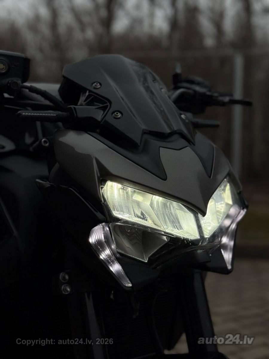 Черный Кавасаки Z900 2020 в Пярну, объемом двигателя 0.80 л и пробегом 25 тыс. км за 6490 €, фото 11 на AUTOMOTO.COM.LV