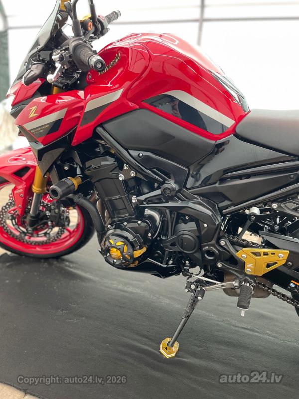 Черный Кавасаки Z900 2022 в Сауэ, объемом двигателя 0.95 л и пробегом 8 тыс. км за 8999 €, фото 7 на AUTOMOTO.COM.LV