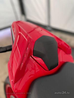 Черный Кавасаки Z900 2022 в Сауэ, объемом двигателя 0.95 л и пробегом 8 тыс. км за 8999 €, фото 13 на AUTOMOTO.COM.LV
