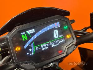 Black Kawasaki Z900 2023 in Tartu, with an engine capacity of 0.95 L and mileage of 20 thousand km for 6490 €, photo 8 on AUTOMOTO.COM.LV