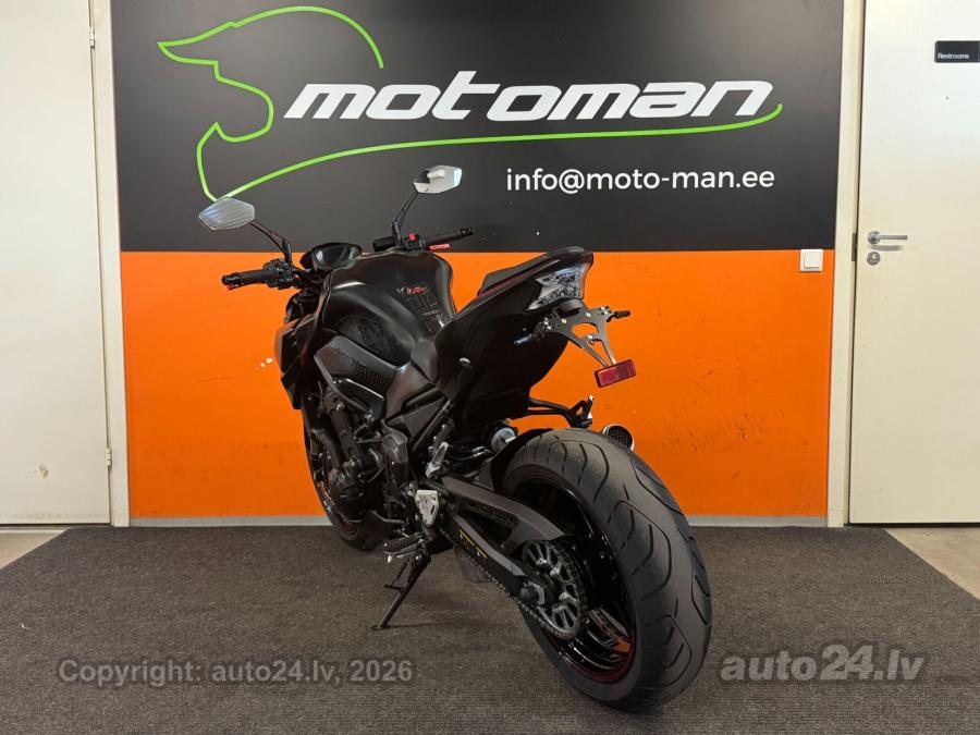 Melns Kawasaki Z900 2023 Tartu, ar dzinēja tilpumu 0.95 L un nobraukumu 15 tūkst. km par 6790 €, foto 5 vietnē AUTOMOTO.COM.LV