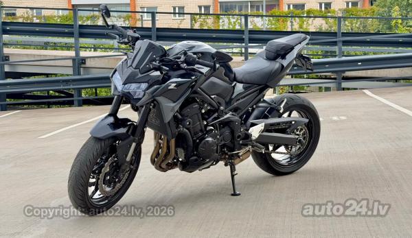 Black Kawasaki Z900 2024 in Tartu, with an engine capacity of 0.95 L and mileage of 7 thousand km for 8200 €, photo 1 on AUTOMOTO.COM.LV