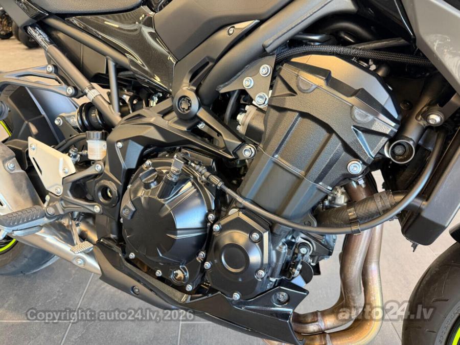 Melns Kawasaki Z900 2025 Tallina, ar dzinēja tilpumu 0.95 L un nobraukumu 2 tūkst. km par 7990 €, foto 11 vietnē AUTOMOTO.COM.LV