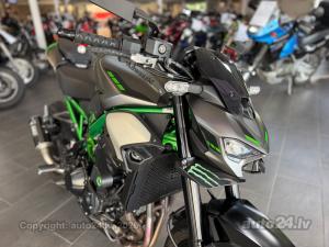 Черный Кавасаки Z900 2025 в Таллин, объемом двигателя 0.95 л и пробегом 5 тыс. км за 9290 €, фото 10 на AUTOMOTO.COM.LV
