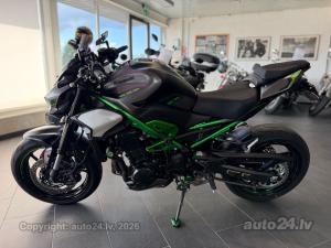 Черный Кавасаки Z900 2025 в Таллин, объемом двигателя 0.95 л и пробегом 5 тыс. км за 9290 €, фото 16 на AUTOMOTO.COM.LV