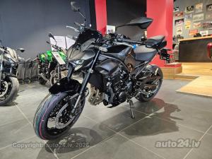 Melns Kawasaki Z900 2026 Tallina, ar dzinēja tilpumu 0.95 L un nobraukumu 1 tūkst. km par 9990 €, foto 3 vietnē AUTOMOTO.COM.LV