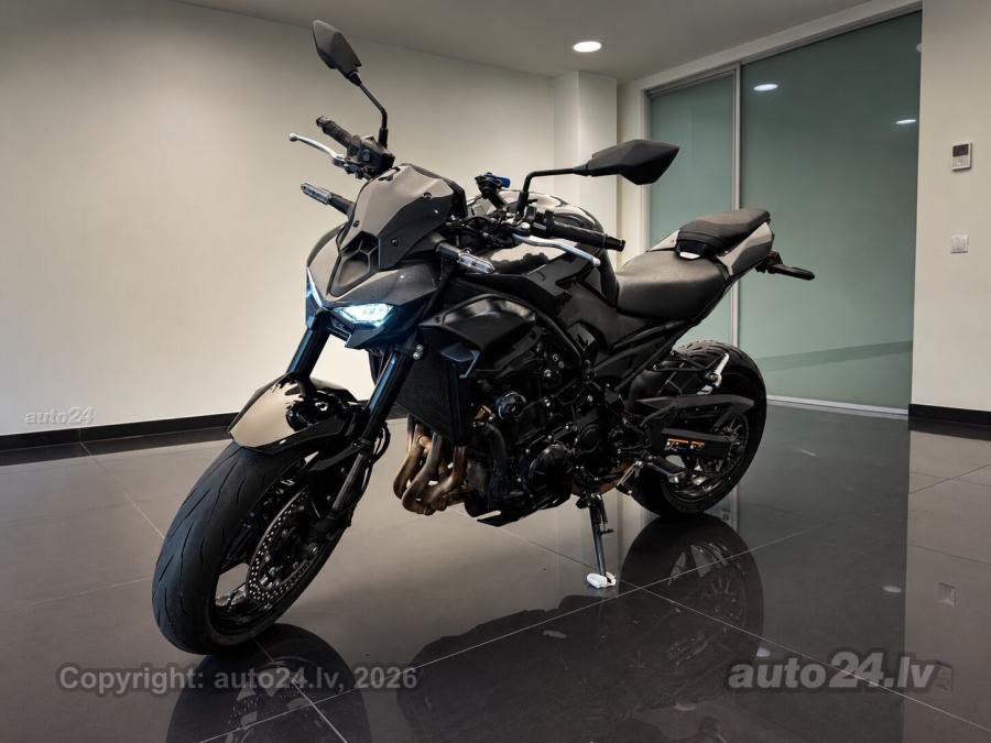 Melns Kawasaki Z900 2026 Tallina, ar dzinēja tilpumu 0.95 L un nobraukumu 7 tūkst. km par 9290 €, foto 4 vietnē AUTOMOTO.COM.LV