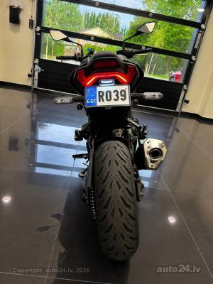Melns Kawasaki Z900 2026 Tallina, ar dzinēja tilpumu 0.95 L un nobraukumu 7 tūkst. km par 9290 €, foto 6 vietnē AUTOMOTO.COM.LV