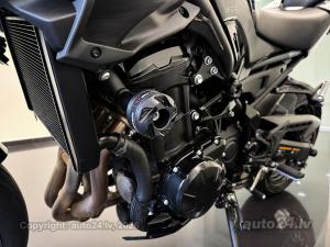 Melns Kawasaki Z900 2026 Tallina, ar dzinēja tilpumu 0.95 L un nobraukumu 7 tūkst. km par 9290 €, foto 7 vietnē AUTOMOTO.COM.LV