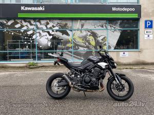 Melns Kawasaki Z900 2026 Tallina, ar dzinēja tilpumu 0.95 L un nobraukumu 5 tūkst. km par 8900 €, foto 1 vietnē AUTOMOTO.COM.LV