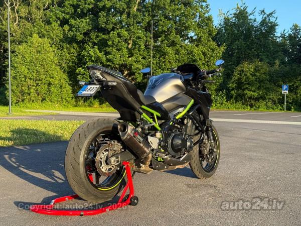 Зеленый Кавасаки Z900 2020 в Таллин, объемом двигателя 0.95 л и пробегом 37 тыс. км за 7000 €, фото 1 на AUTOMOTO.COM.LV