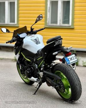 Зеленый Кавасаки Z900 2021 в Таллин, объемом двигателя 0.95 л и пробегом 14 тыс. км за 6999 €, фото 4 на AUTOMOTO.COM.LV