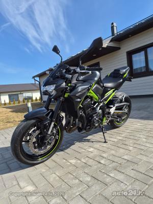 Zaļš Kawasaki Z900 2022 Tallina, ar dzinēja tilpumu 0.95 L un nobraukumu 8 tūkst. km par 7500 €, foto  vietnē AUTOMOTO.COM.LV