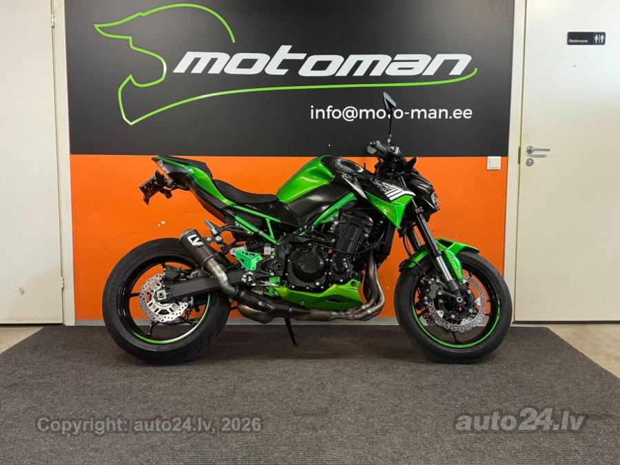 Green Kawasaki Z900 2022 in Tartu, with an engine capacity of 0.95 L and mileage of 10 thousand km for 6490 €, photo 3 on AUTOMOTO.COM.LV
