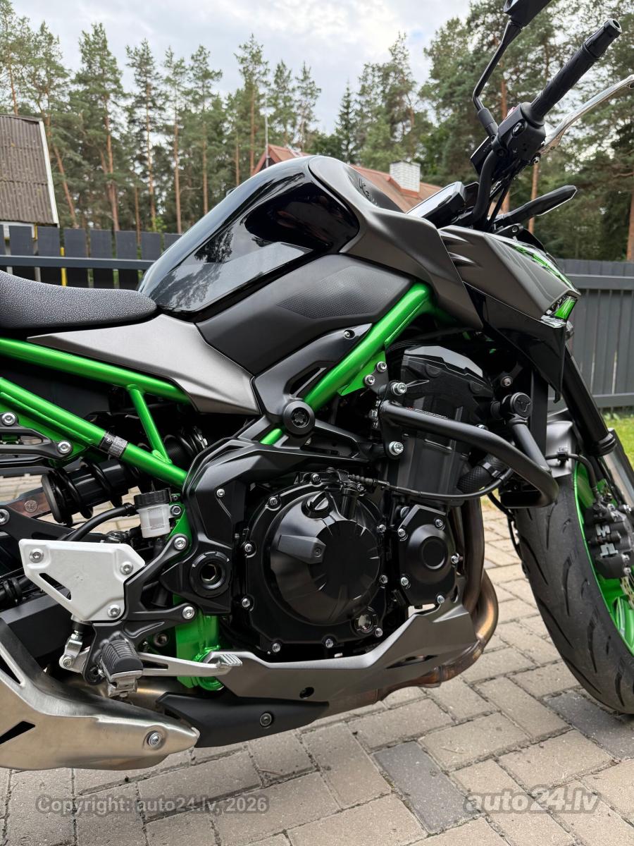 Зеленый Кавасаки Z900 2024 в Элва, объемом двигателя 0.95 л и пробегом 8 тыс. км за 8000 €, фото 7 на AUTOMOTO.COM.LV