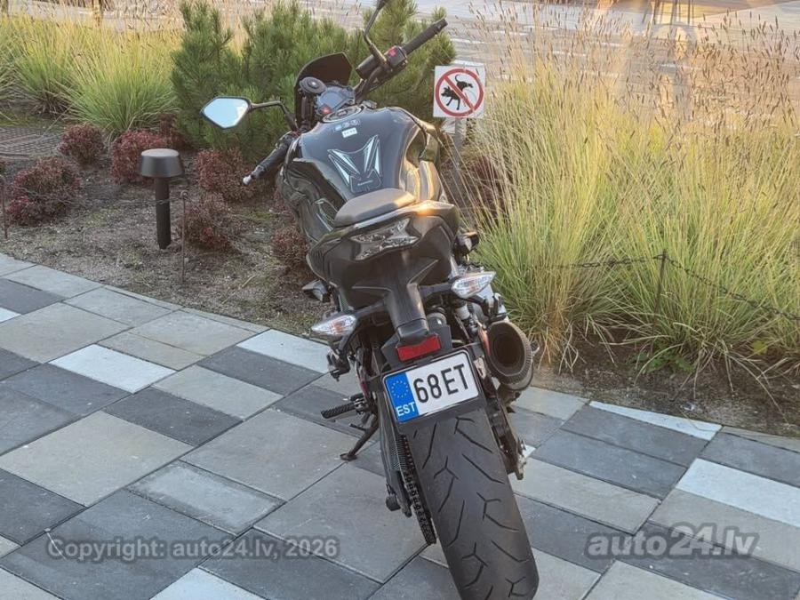 Серый Кавасаки Z900 2017 в Таллин, объемом двигателя 0.95 л и пробегом 45 тыс. км за 5200 €, фото 4 на AUTOMOTO.COM.LV