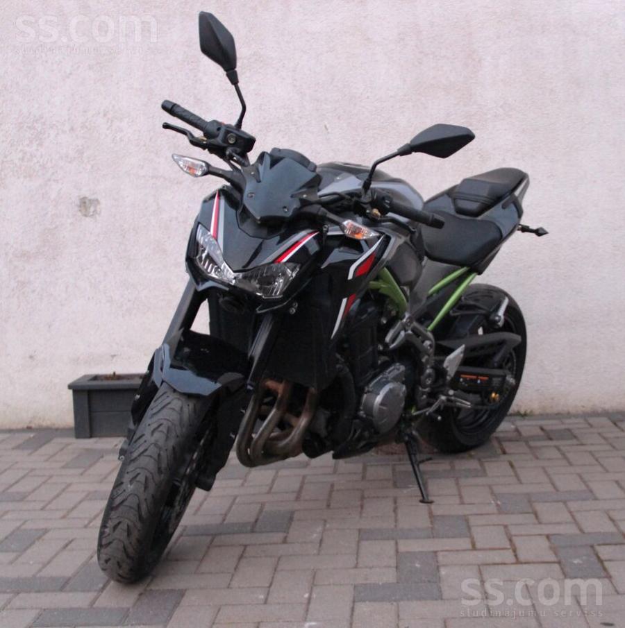 Kawasaki Z900 2017 in Tukums, with an engine capacity of 0.90 L and mileage of 0 thousand km for 5500 €, photo 3 on AUTOMOTO.COM.LV