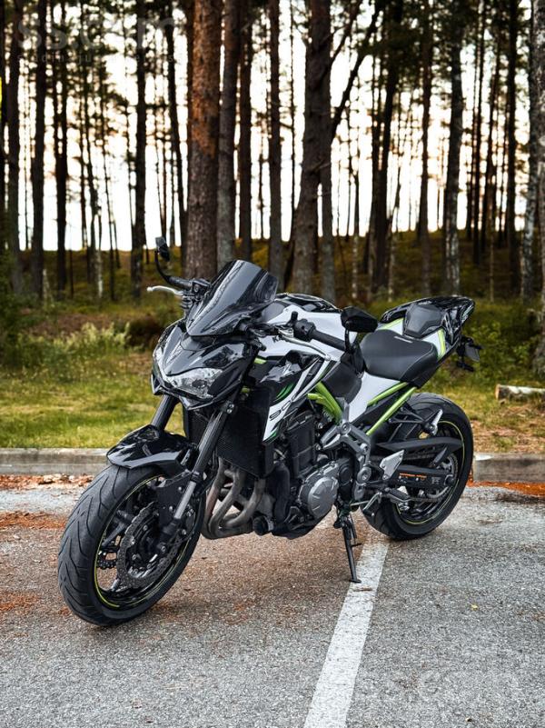 Kawasaki Z900 2019 in Tukums, with an engine capacity of 0.95 L and mileage of 0 thousand km for 6800 €, photo 3 on AUTOMOTO.COM.LV