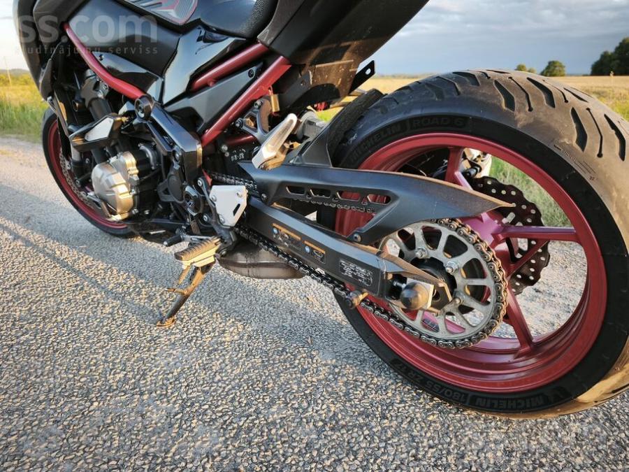 Kawasaki Z900 2019 Jēkabpils, ar dzinēja tilpumu 0.95 L un nobraukumu 0 tūkst. km par 5700 €, foto 3 vietnē AUTOMOTO.COM.LV
