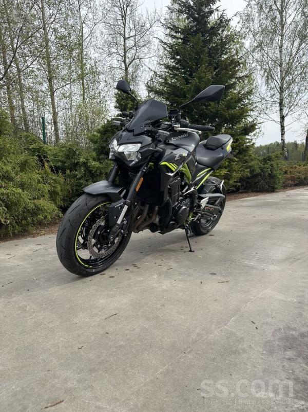Kawasaki Z900 2020 in Riga, with an engine capacity of 0.95 L and mileage of 0 thousand km for 8550 €, photo 6 on AUTOMOTO.COM.LV