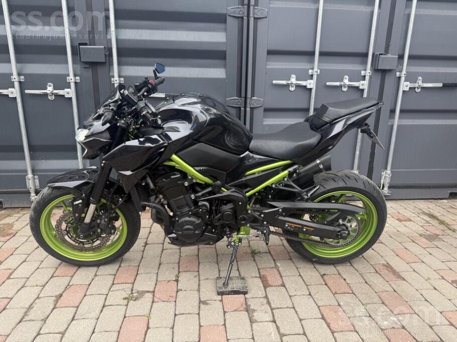 Kawasaki Z900 2021 Ogre, ar dzinēja tilpumu 0.95 L un nobraukumu 0 tūkst. km par 7000 €, foto 1 vietnē AUTOMOTO.COM.LV