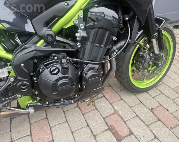 Kawasaki Z900 2021 Ogre, ar dzinēja tilpumu 0.95 L un nobraukumu 0 tūkst. km par 7000 €, foto 6 vietnē AUTOMOTO.COM.LV