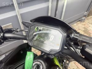 Kawasaki Z900 2021 Ogre, ar dzinēja tilpumu 0.95 L un nobraukumu 0 tūkst. km par 7000 €, foto 9 vietnē AUTOMOTO.COM.LV