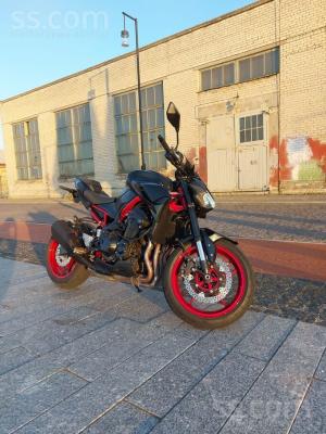 Kawasaki Z900 2022 in Ventspils, with an engine capacity of 0.95 L and mileage of 0 thousand km for 8500 €, photo 3 on AUTOMOTO.COM.LV