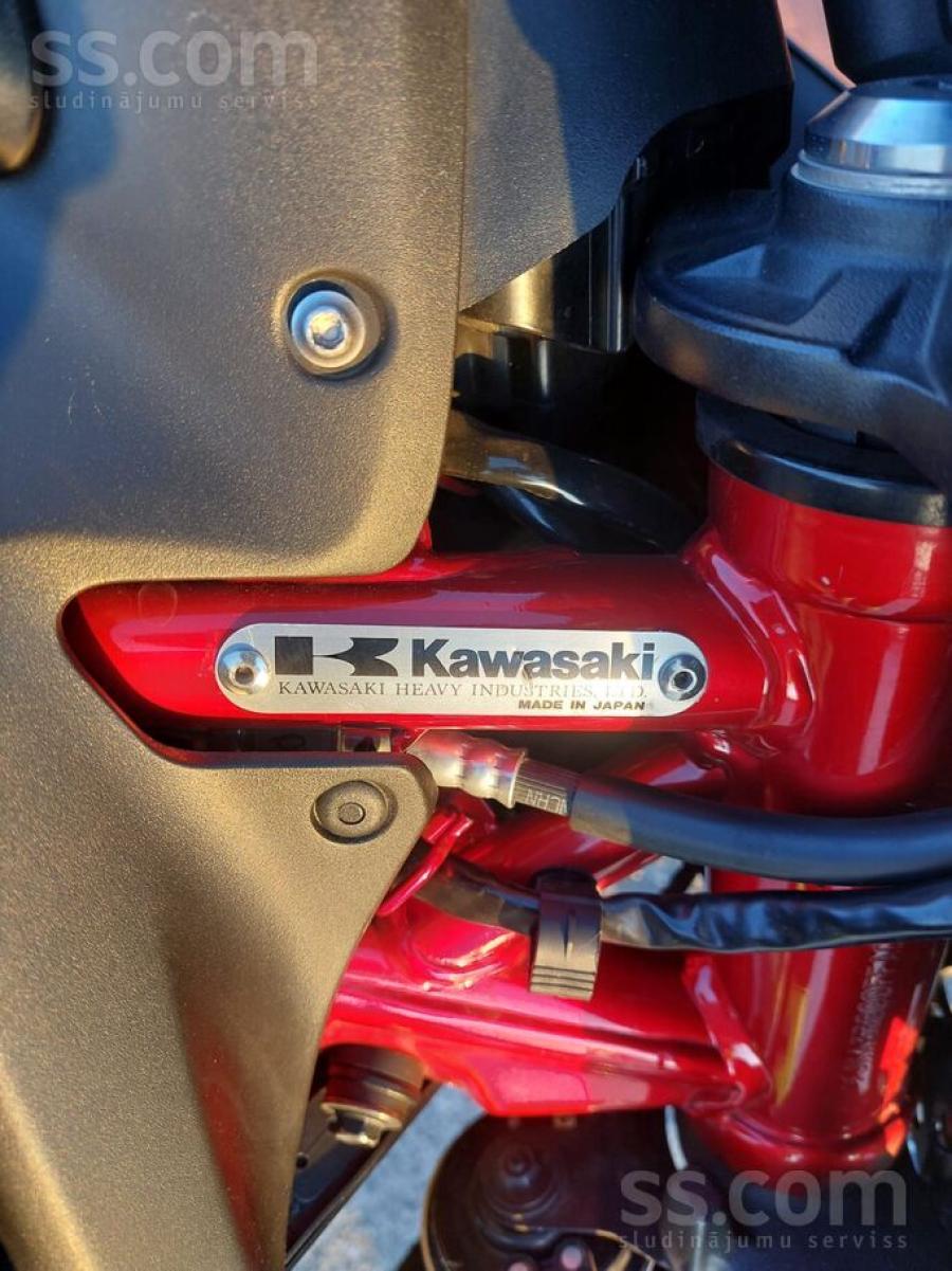 Kawasaki Z900 2022 in Ventspils, with an engine capacity of 0.95 L and mileage of 0 thousand km for 8500 €, photo 9 on AUTOMOTO.COM.LV