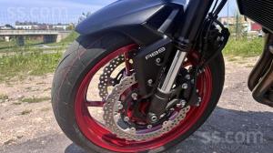 Kawasaki Z900 2023 in Riga, with an engine capacity of 0.95 L and mileage of 0 thousand km for 6950 €, photo 9 on AUTOMOTO.COM.LV