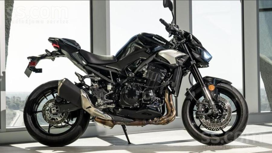 Kawasaki Z900 2025 in Riga, with an engine capacity of 0.95 L and mileage of 0 thousand km for 9600 €, photo 1 on AUTOMOTO.COM.LV